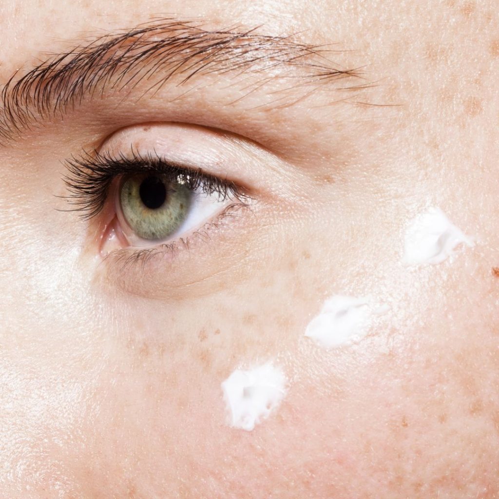 The Dangers of Skin Lightening Creams – Possible Side Effects Of Skin ...